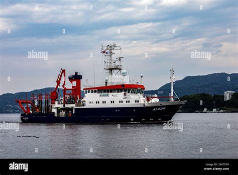 Seismic Vessel Hi Res Stock Photography And Images Alamy