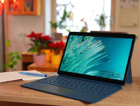 Lenovo Yoga Tab Plus Review The Affordable Giant Tablet Takes On The Ipad Pro Notebookcheck