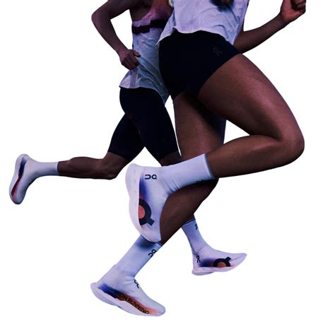 Buy On Cloudboom Strike Ls White Flame Kixify Marketplace