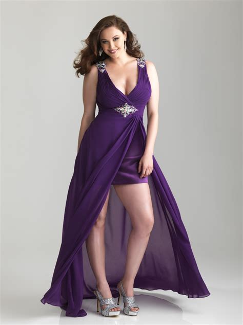 Plus Size Woman Allure Night Moves Modest Prom Plus Size Dresses