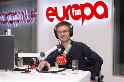 Piața Victoriei Cu Marcel Bartic Cine Sunt Profesorii Merito Video