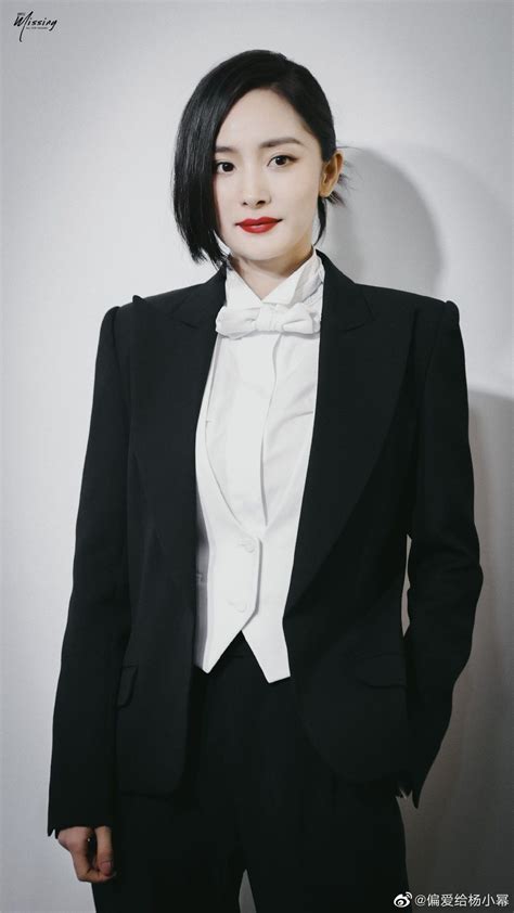 Cool Girl Pic Chinese Actress Neck Tie Actresses Blazer Jackets Tuxedos Bowties Yang Mi