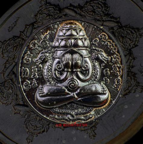 พระปิดตาพังพระกาฬ รุ่นลูกพ่อต้องรวย เนื้อนวะหน้าพรายเงิน Ennxo