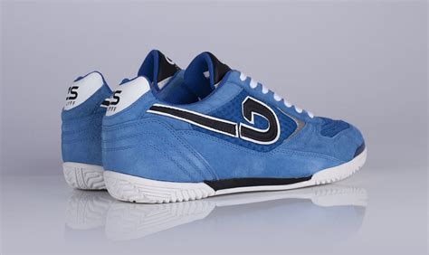 Cruyff Classics Striker Sky Blue Football Shirt Culture Latest Football Kit News And Cult