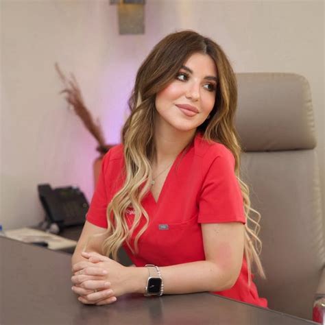 ‎dr Lyn Alamy د لين العلمي‎ Dr Lyn Alamy • Threads Say More