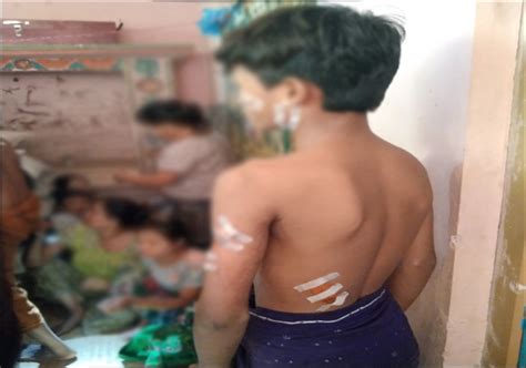 စစ်ကိုင်းတိုင်းဒေသကြီး၊ ချောင်းဦးမြို့နယ်၊ ကံကြီးကုန်းကျေးရွာရှိ ဘုန်းတော်ကြီးကျောင်းဝင်းအတွင