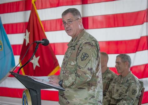 Inscom Welcomes 15th Command Sergeant Major Article The United States Army