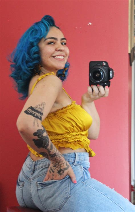 On Twitter I Love Being A Woman Https T Co Tgr Mznsya Https