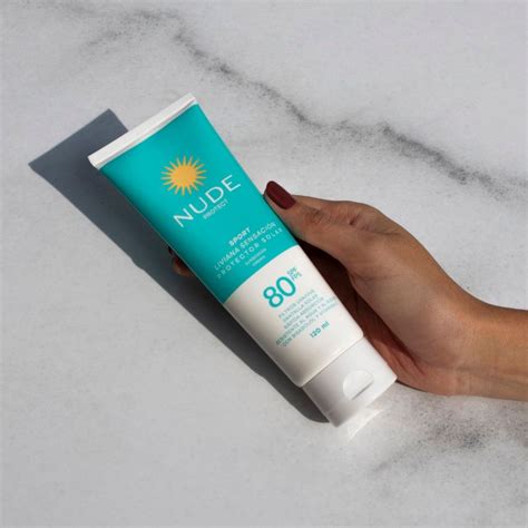 Protector Solar Nude Spf 80 Sensación Liviana Beautyholics