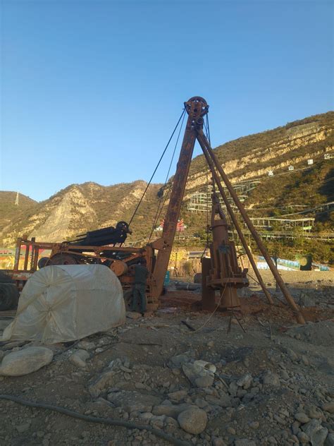 保定清苑旋挖钻孔施工队 承揽乌卡斯冲击钻 保定桩基工程公司 清苑区轩浩桩基础施工队