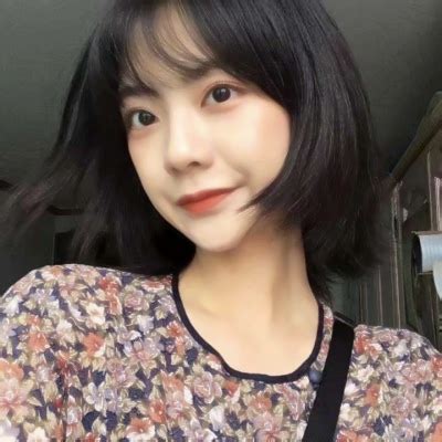 女生成熟有气质头像高清好看的真人头像女生成熟有气质图片34张女生头像头像库
