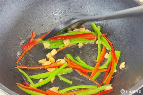 小满过后，这菜大量上市，是蔬菜“天然钙库”，建议中老年人多吃生鲜食品什么值得买