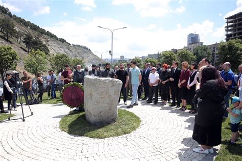 13 ივნისის სტიქიის შედეგად დაღუპულთა პანაშვიდი