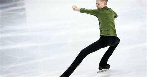 Федоров прыгнул четверной флип в короткой программе на контрольных прокатах юниоров у