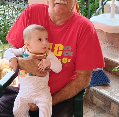 МАКЕДОНИЈА Macedonia Гестот на Гордана Гештаковска која го развеа македонското знаме со