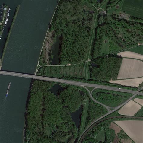 Nielsr Ship Detection Sliced Bis · Datasets At Hugging Face