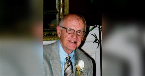 Obituary Information For Robert Edward Willard