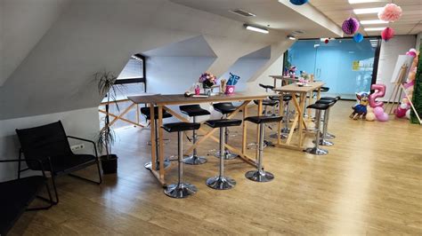 Зала за танци групови занимания детски партита и семинари под наем гр София Люлин 7 • Olx Bg