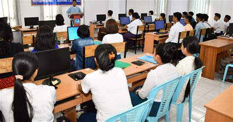 ဝန်ထမ်းများလုပ်ငန်းစွမ်းဆောင်ရည် ကောင်းမွန်စေရေးအတွက် ကွန်ပျူတာ A Plus သင်တန်းဖွင့်လှစ