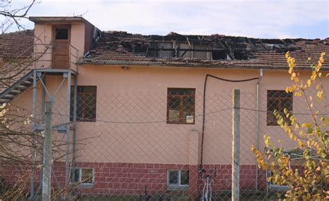 Търсят се доброволци за ремонта на дома за възрастни в Рояк Cross Bg