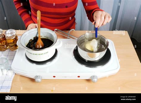 Preparation Comfrey Root Ointment Symphytum Officinale Comfrey Root Ointment Stove Oven