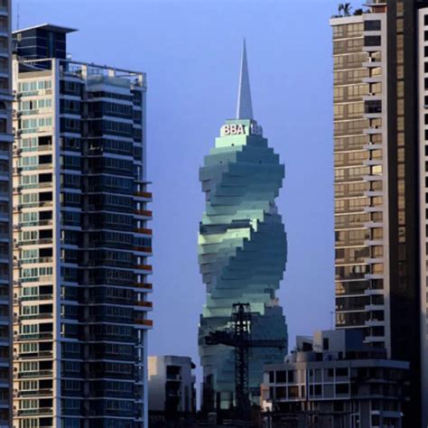 Edificio Tipo Tornillo En Panamá City Un Análisis De Su Estructura