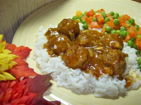 Quick N Easy Meatballs N Gravy Recipe Genius Kitchen