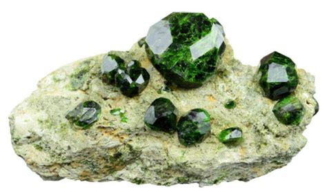 از سنگ گارنت دمانتوئید چه می دانید؟ سنگ شناس