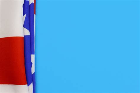 미국 파란색 배경에 텍스트를 위한 공간이 있는 깃발 접힌 것 기에 대한 스톡 사진 및 기타 이미지 기 독립 모양 Istock