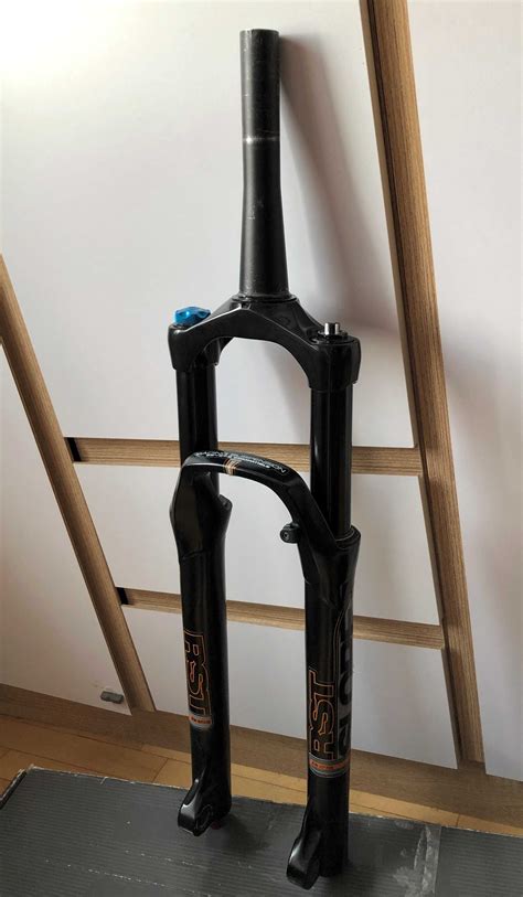 Воздушная вилка на 15мм оси, Компрессия+Отскок, под 26/27.5 RST Slope ...