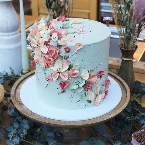 20 Bold Wedding Cakes For Spring Summer Birthday Cake With Flowers
