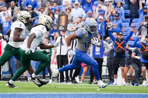 Greg Desrosiers Jr Memphis Football Rb For Tigers