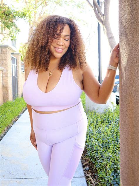 How To Shop For Fabletics Workout Sets That Fit Curves Liv By Viv