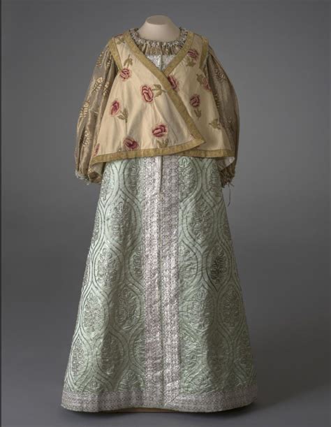 Maria Georgienas Costume As A Peasant From Torzhok During The Time Of