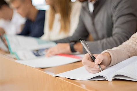 Top 5 Melhores Cursos Online Para Concursos Públicos
