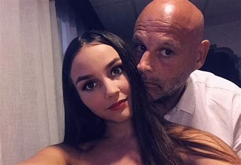 26 Year Old Girl Went On A Date With 55 Year Old Man People Understood