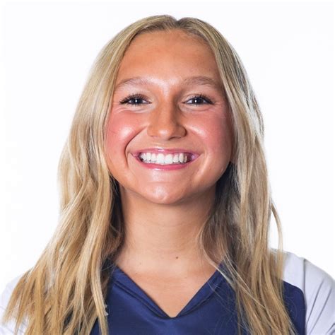 Lainey Liggett Sales Employee Palm Beach Tan Linkedin