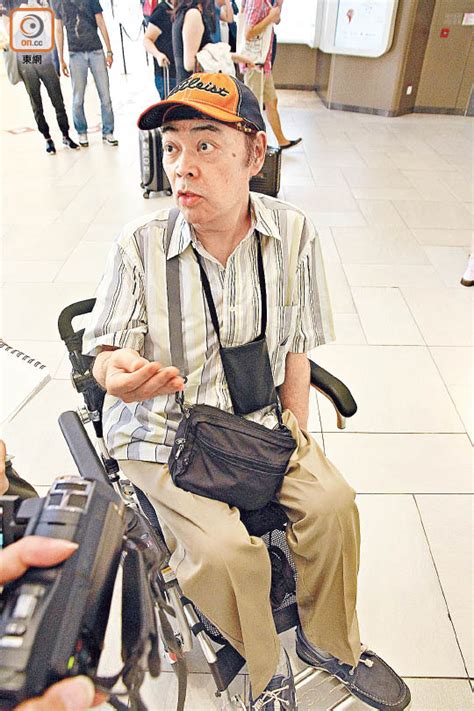 張偉文暴瘦100磅輪椅代步 東方日報