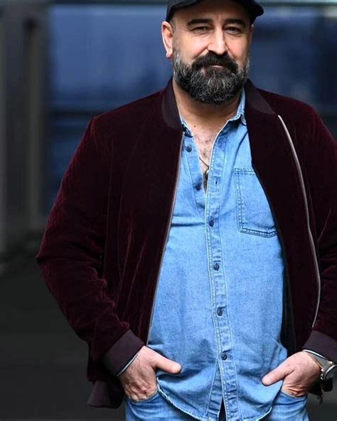 تغییر چهره مهران احمدی، شکیب سریال آوای باران بعد از 12 سال در خیابان اصلا قابل شناسایی نبود