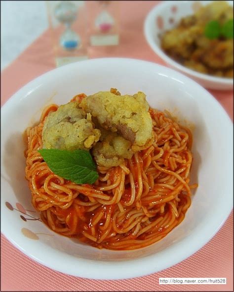 돼지고기튀김비빔면