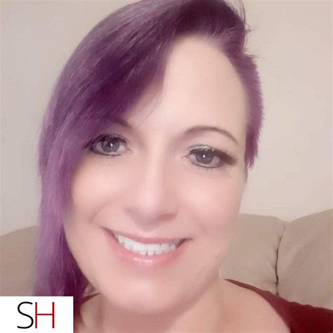 6477956061 Mature In Mississauga Escort Peel Region