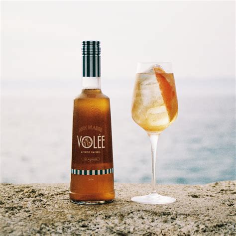 Apéritif Naturel Dem Neuen Sommer Aperitif Volée