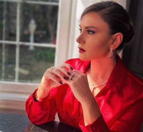 Dima Kandalaft En Tête Sur Shahid Polture