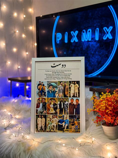 Customize Friends Frame