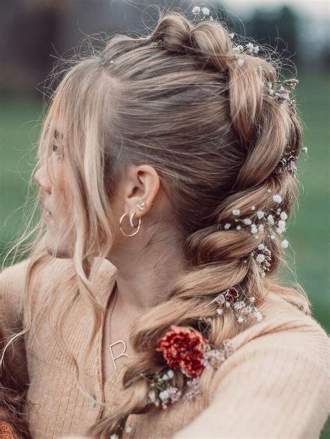 35 Wedding Ponytail Hairstyles