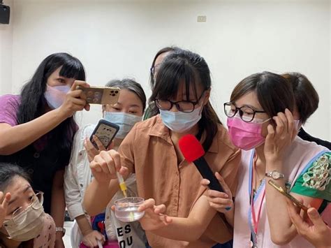 移民署與新住民攜手創作藝術 打造個人專屬3D果凍花 奧丁丁新聞 OwlNews