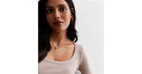 18ct Gold Plated S Initial Chain Necklace New Look