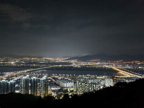 지복합성 피부 선크림 추천 번들거림 없이 촉촉한 데일리 자외선 차단 Best 5