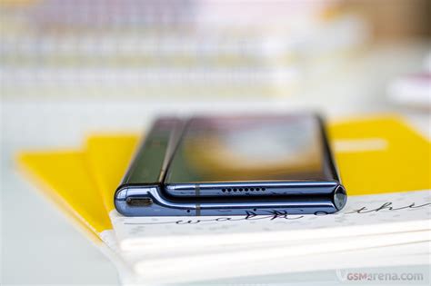 Huawei Mate Xs Pictures Official Photos