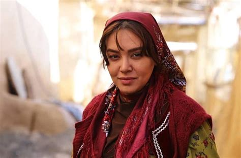 تیپ دانشجویی شیرین بازیگر نون خ با مدرک دکترای شیمی آلی